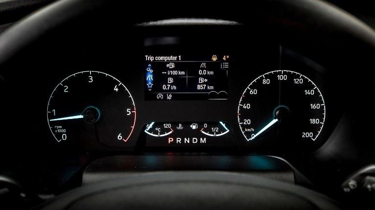 2023 Ford Transit Custom® transportbil | Funktioner | Prestanda ...