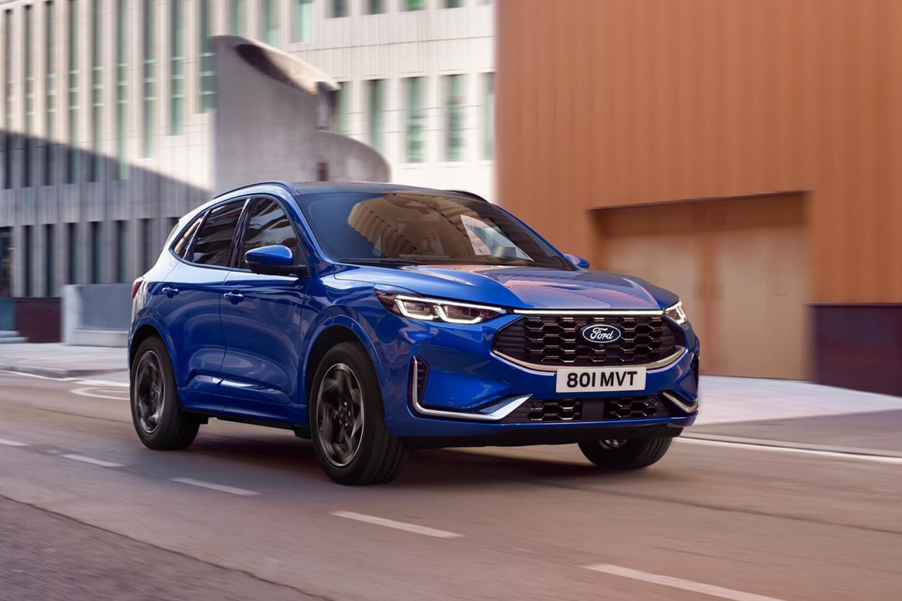 Ford Kuga MCA HIBRIDNA I ELEKTRI NA